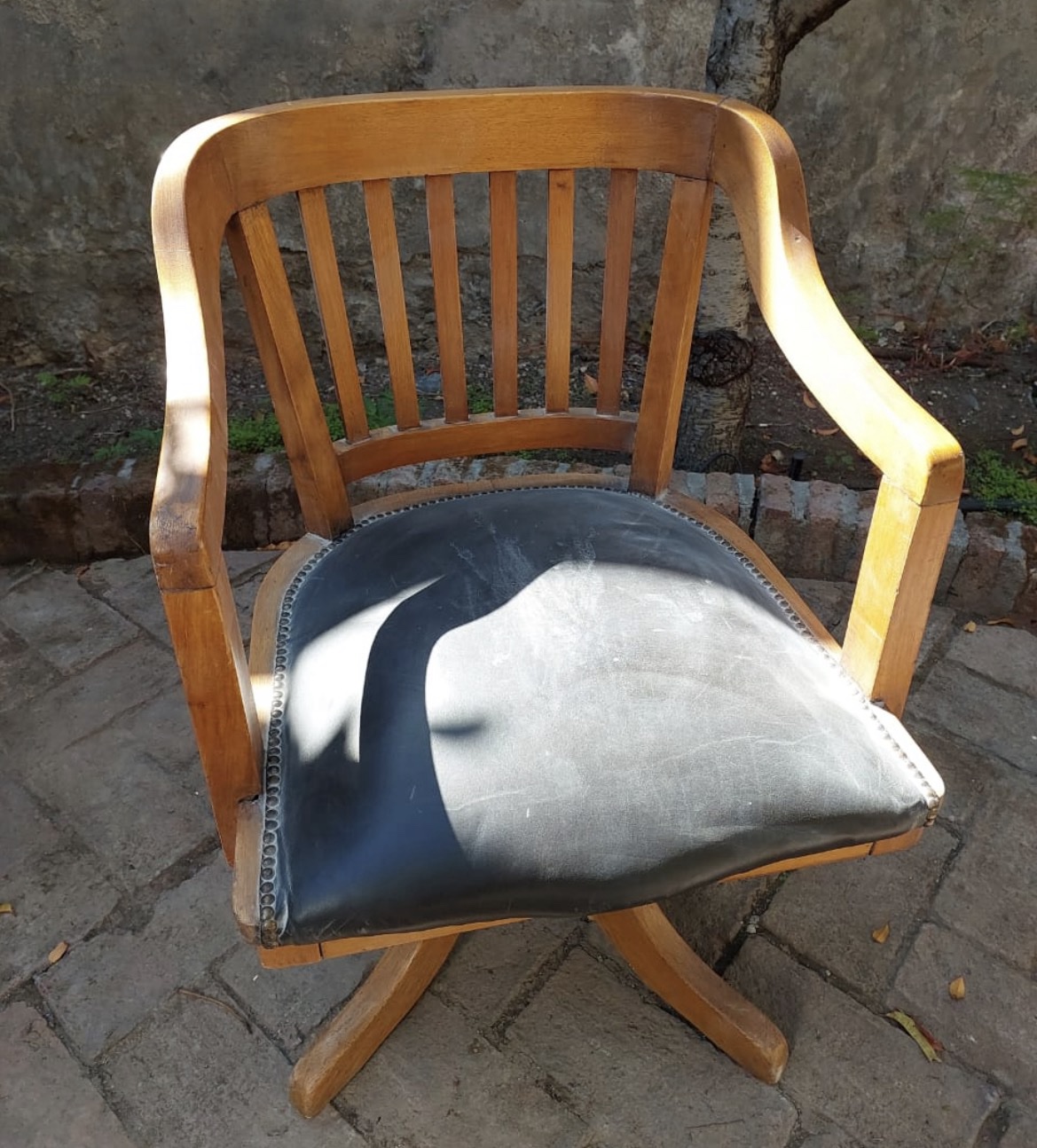 Silla rotativa de Madera - Matuttera